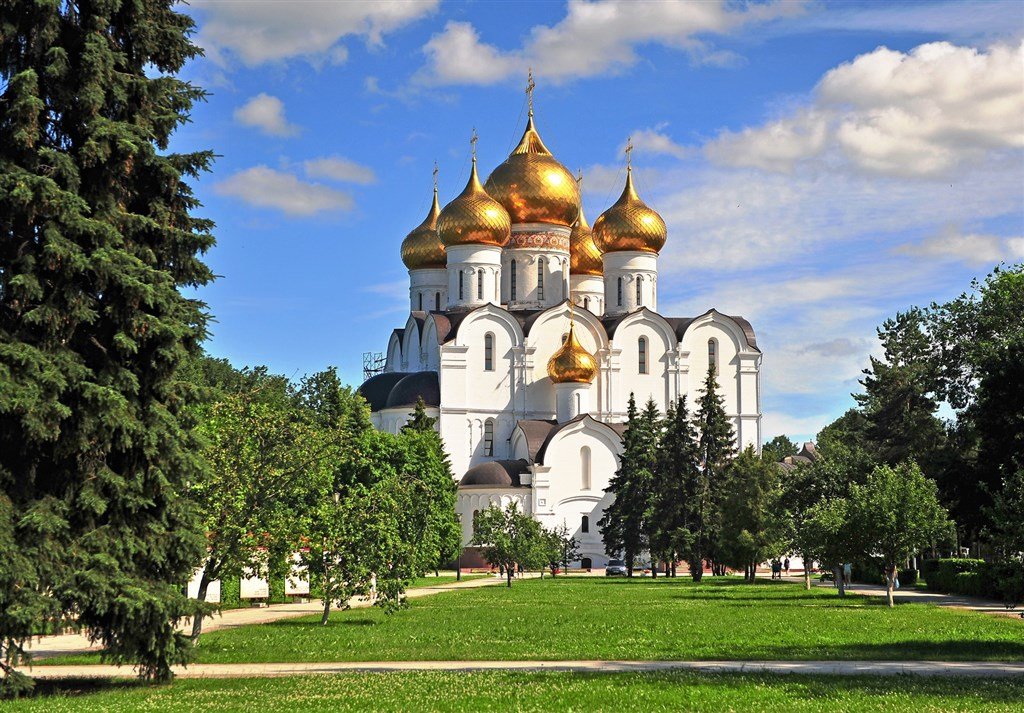 MOSKVA A "ZLATÝ PRSTEN" RUSKA - PAMÁTKY A HISTORIE VELKÉ RUSI Rusko ...